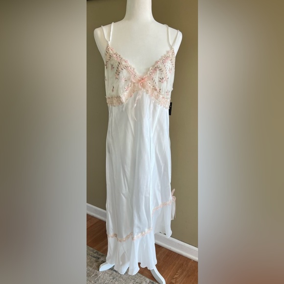 delicates | Intimates & Sleepwear | Honeymoon Nighties Size Large 2 ...